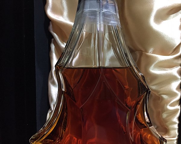 聖誕樹 P9 tw 品酒網 各式威士忌推薦葡萄酒紅酒高粱酒白蘭地調酒您買酒喝酒的最佳夥伴