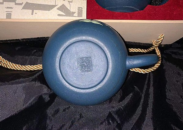 紫砂壺 明國年代風格 P9 tw 品酒網 各式威士忌推薦葡萄酒紅酒高粱酒白蘭地調酒您買酒喝酒的最佳夥伴