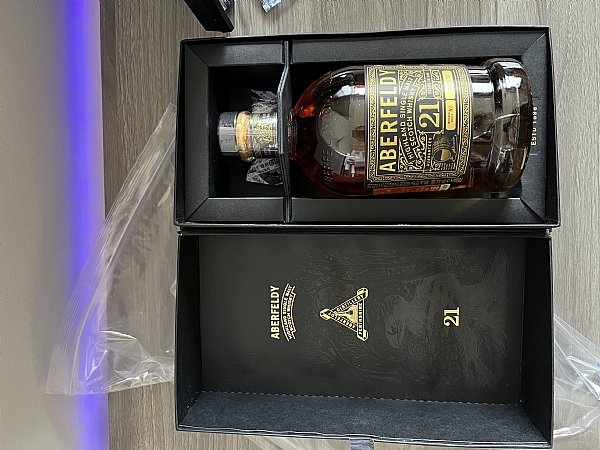 跑 艾柏迪21年 P9 tw 品酒網 各式威士忌推薦葡萄酒紅酒高粱酒白蘭地調酒您買酒喝酒的最佳夥伴