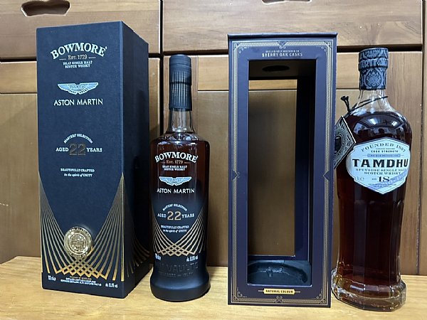 明跑坦度18年桶強 波摩22年馬丁 波摩15年手工裝瓶 朗格羅21年 P9品酒網