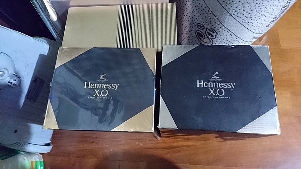 請問P9的前輩有關：軒尼詩XO :::P9品酒網:::