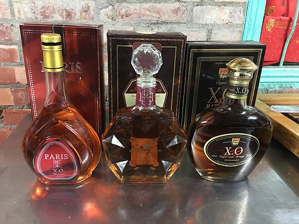 PARIS XO + Extra Brandy XO + 可麗亞 XO :::P9品酒網:::