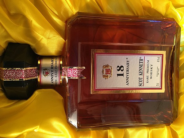法國 SCOT KENNETH -Rare premium whisky 18 Anniversary :::P9品酒網:::