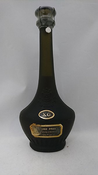 八瓶干邑， Paulet xo,Napoleon..Dupuy ,G.Fransac,Napoleon,vsop..黃金拿破崙。。。。。 :::P9品酒網:::