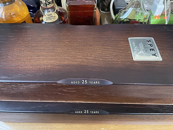 spey 25 木盒含 18小樣 ～ 限18歲以上本人交流 :::P9品酒網:::