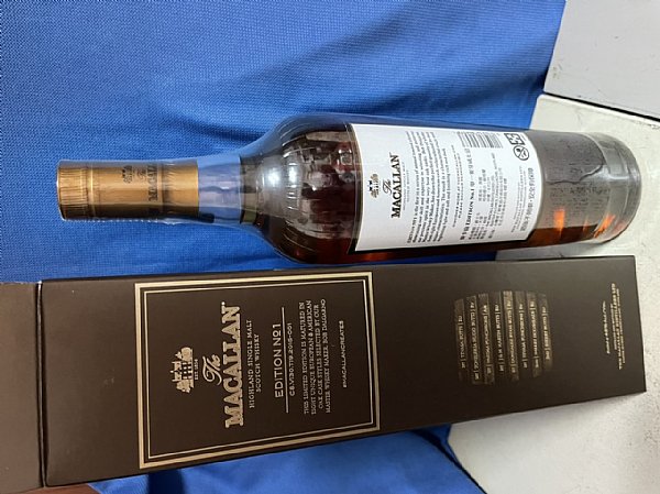 徵一下MACALLAN No1 :::P9品酒網:::