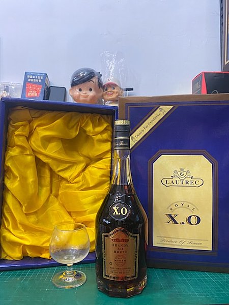 波力堡 派瑞蜜 法國名酒XO 萬事通XO 新貴族XO 迪斯XO 古風車XO 羅泰克XO :::P9品酒網:::