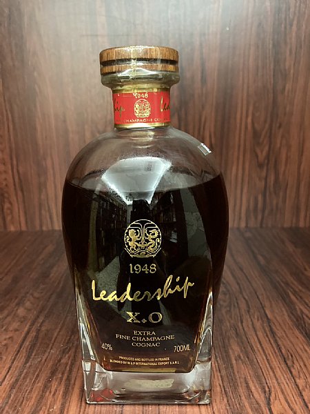 雅瑪邑水晶(XO)+法國統領(XO)+百事吉(XO) :::P9品酒網:::