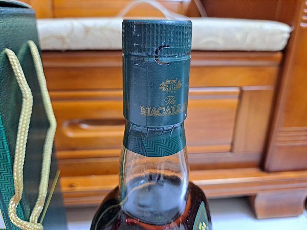 1824綠標+百富12三桶+綠標1.75L :::P9品酒網:::