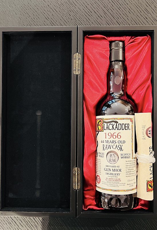 Blackadder 1966 Raw Cask 單一麥芽蘇格蘭威士忌 :::P9品酒網:::